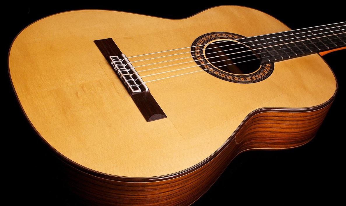 Camps Primera Negra Flamenco Guitar – Guitar From Spain